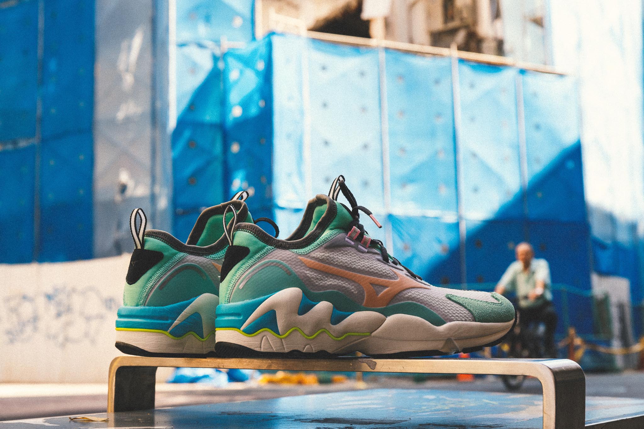 勘履訪客 / 在 WAVE RIDER 1 Remasterd 看到 MIZUNO 少見的設計模式 - KENLU.net