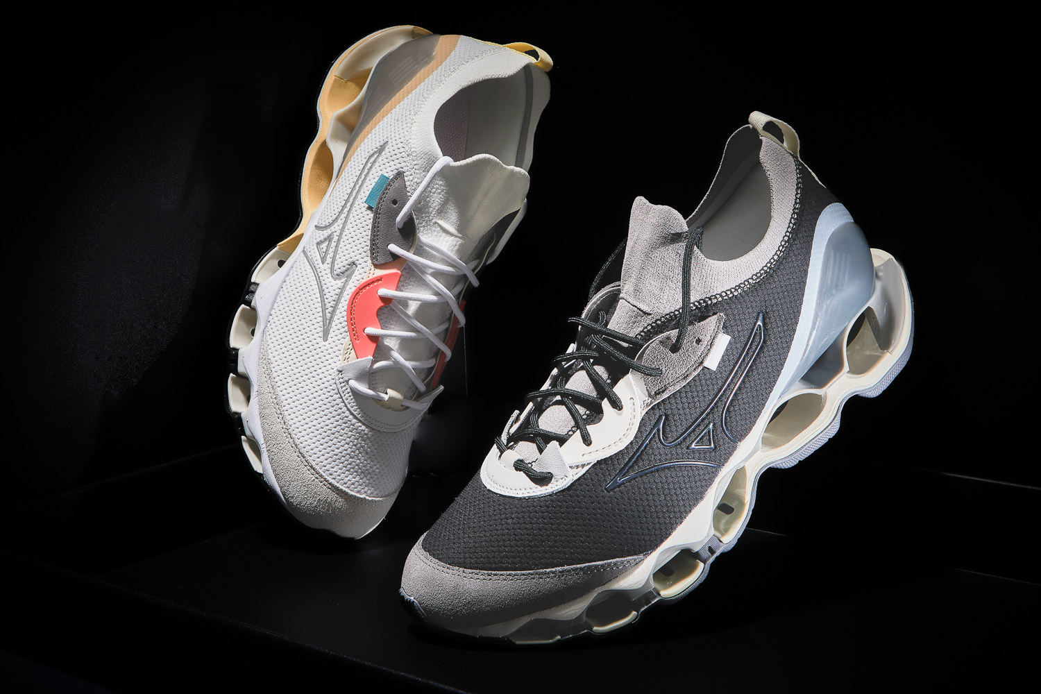 勘履訪客 / 褪去科幻色彩 MIZUNO WAVE PROPHECY β 讓大師之作貼近街頭日常 - KENLU.net