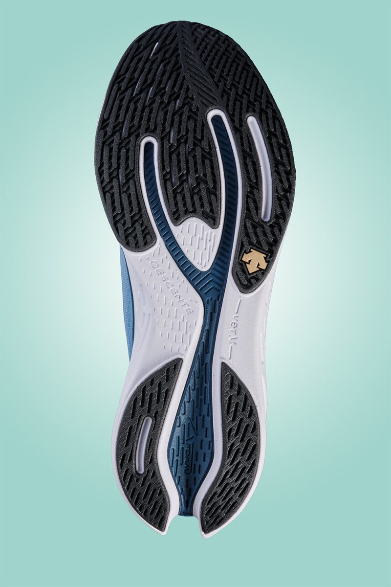 高街跑鞋新勢力 / 三雙來自日本 DESCENTE 的 ENERZITE 鞋款 如何打造跑步魅力 - KENLU.net