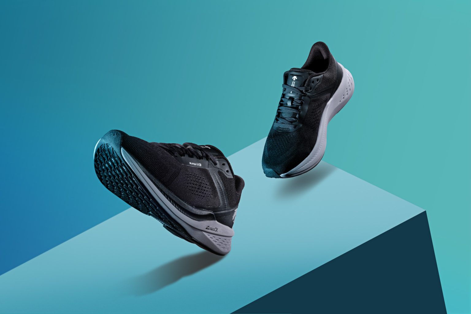 高街跑鞋新勢力 / 三雙來自日本 DESCENTE 的 ENERZITE 鞋款 如何打造跑步魅力 - KENLU.net