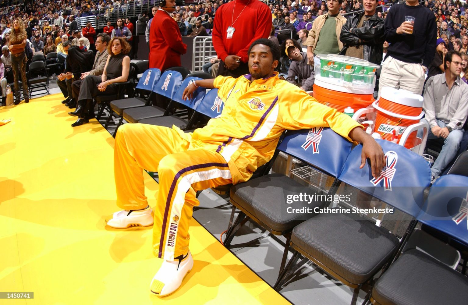 新聞分享 / 首次回歸有望！小飛俠的 adidas The Kobe Two 傳出復刻計畫 - KENLU.net