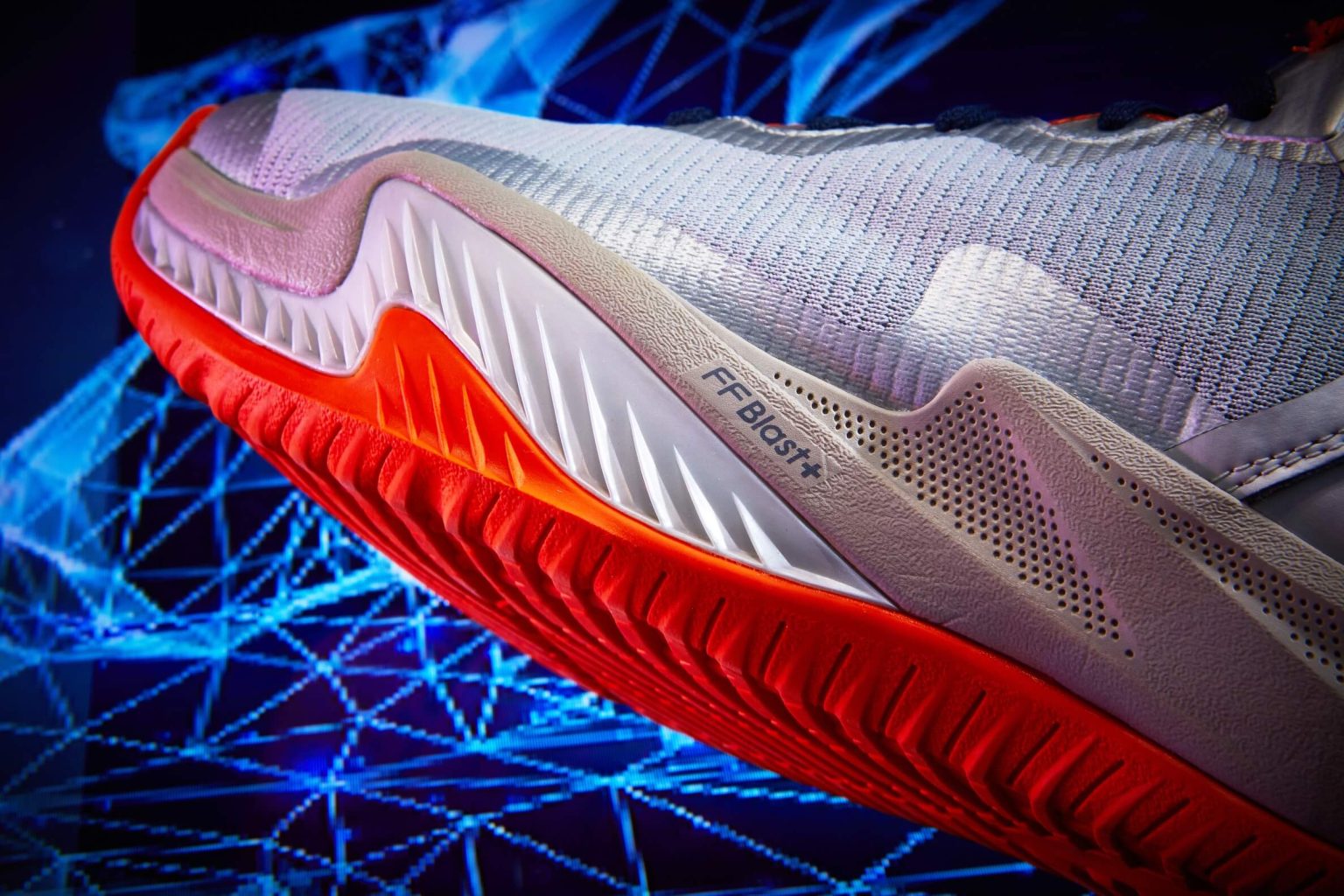 ASICS 'CHALLENGE STEP' Pack 是實戰派也是行動派 / 挑戰就從跨出第一步開始 - KENLU.net