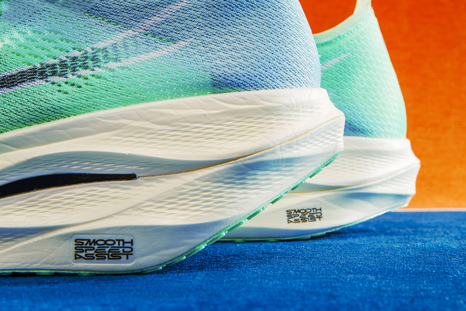 mizuno-wave-rebellion-pro-3-pro-low-feature-25-01 - KENLU.net